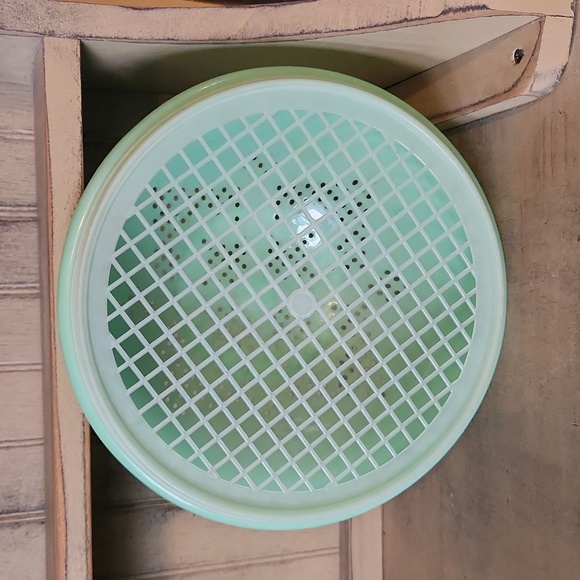 Tupperware | Kitchen | Vintage Large Tupperware Colander With Lid ...
